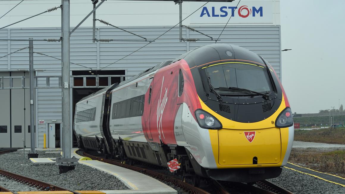 Alstom Hits Halfway Point in Repainting Iconic Train Fleet - Railway News